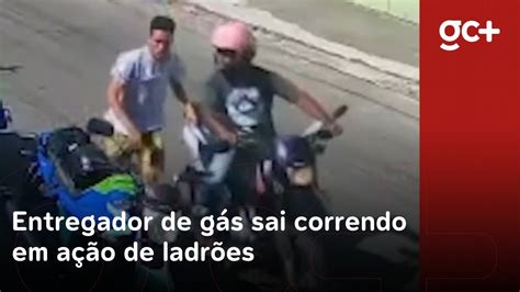 Entregador De G S Sai Correndo Em A O De Ladr Es Mas Pertences S O