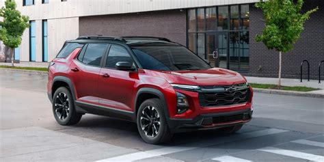 Fourth Gen 2025 Chevrolet Equinox Is It Better Than A 2024 Buick