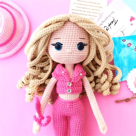 Barbie amigurumi Crochê Receita Passo a Passo PDF
