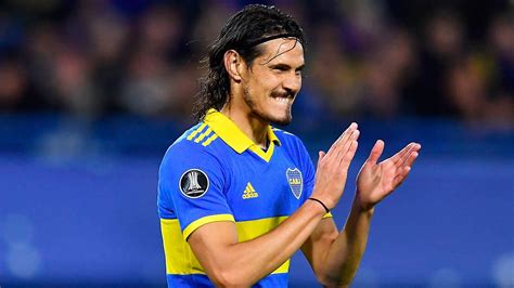 El debut de Cavani en Boca primera ovación intento de chilena e
