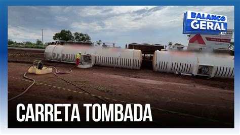 ACIDENTE Motorista Dorme Ao Volante E Tomba Carreta 62 Mil Litros