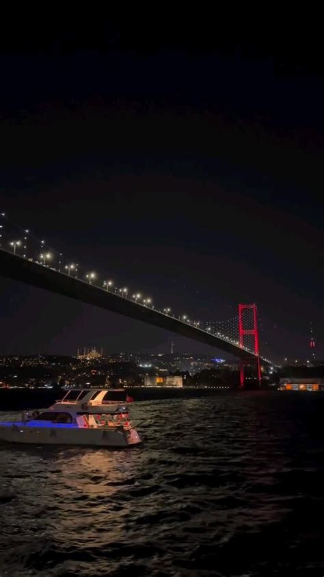 𝓔𝓷𝓰𝓲𝓷 𝓤𝓵𝓾𝓼𝓸𝔂 adlı kullanıcının Sizin Pinleriniz panosundaki Pin Şehir