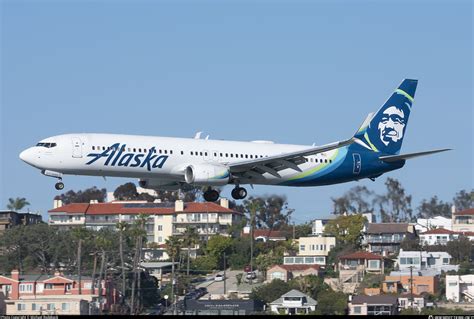 N273AK Alaska Airlines Boeing 737 990ER WL Photo By Michael Rodeback