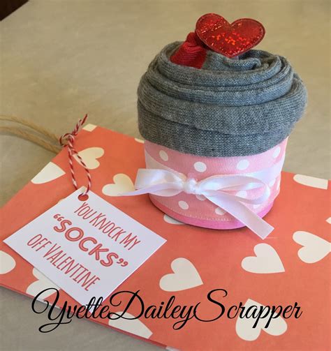 DaileyScrapper Sock Cupcake