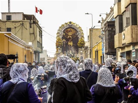 Señor de los Milagros entérate los recorridos procesionales para este