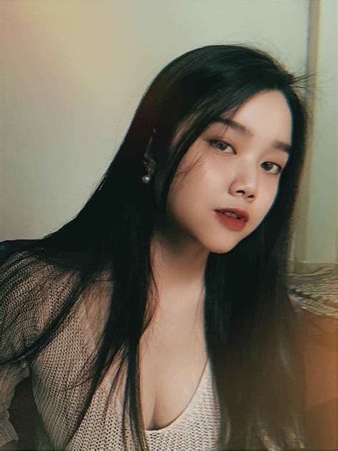 chào anh em đứng đây từ nãy agirlmagazine vn agirlmagazine vietnam A