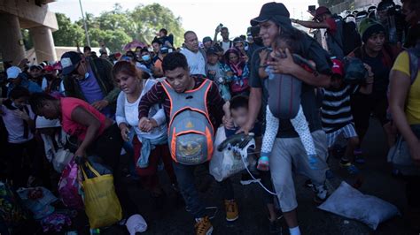 Sale Caravana Migrante De Tapachula Chiapas Rumbo A CDMX