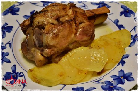 Codillo Asado Con Patatas La Cocina Divertida