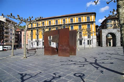 Tolosa Adjudicada la redacción del proyecto para reformar la plaza del