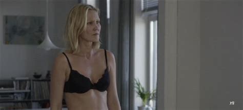 Ellen Dorrit Petersen Desnuda En Blind 2014