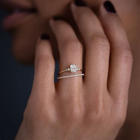 Tips For Buying An Engagement Ring Online Arabia Weddings