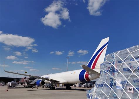 Transport et logistique Bolloré Africa Logistics passe sous pavillon
