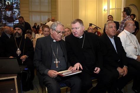 la iglesia reunió a líderes religiosos por los 10 años del papa francisco “el único enemigo es