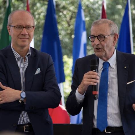 Giornata Mondiale Degli Oceani Giuseppe Bonito Maurangelo