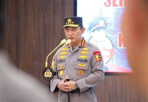 Kapolri Lakukan Mutasi Besar Besaran 513 Pati Dan Pamen Diganti Lihat