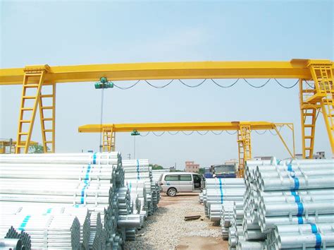 Heavy Duty 10 Ton Rail Mounted Goliath Gantry Crane For Steel Mill Yard