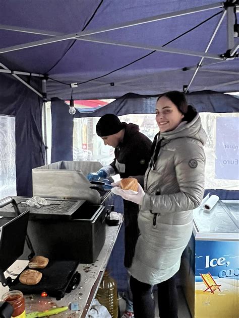 Članovi Nove generacije iz Šorndorfa predstavili deo naše kuhinje na
