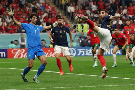 França vence Marrocos 2 0 e vai discutir título a Argentina