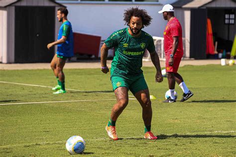 Marcelo vê Fluminense preparado para duelo contra o São PauloJogada 10