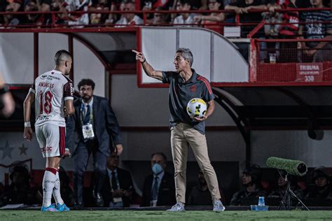 Análise teoria do copo meio cheio ou vazio ajuda a definir empate e