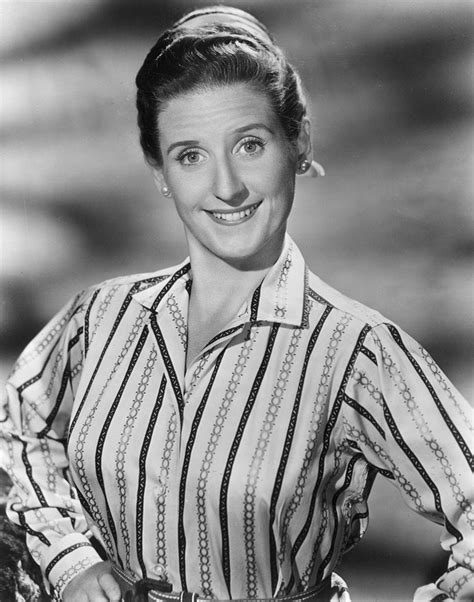 The Real Life Story Of Brady Bunch Star Ann B Davis The Brady Bunch Housekeeper Alice Nelson