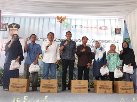 Upaya Atasi Inflasi Dan Stunting Pemkot Salurkan 3 220 Paket Bantuan