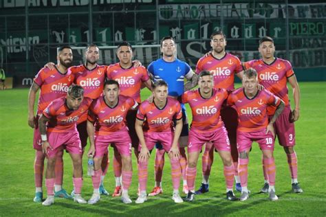 Primera Nacional Guillermo Brown juega ante Flandria en el Raúl Conti