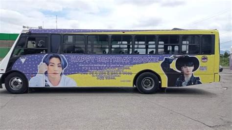 Jungkook de BTS cumple 24 años y su Army le regaló un pedazo de luna