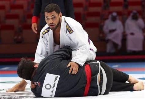 Vídeo homem atira e mata Thaynã Higor tricampeão mundial de jiu jítsu