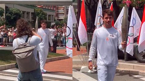 Charles Leclerc piloto de Ferrari en Fórmula 1 se pasea por Mónaco