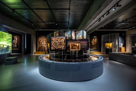 De Zonnekoning En Oranje In Limburgs Museum VDEF VDEF