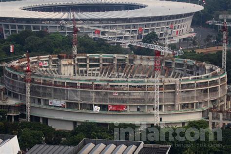 Foto Target Pembangunan Stadion Indoor Multifungsi GBK Desember 2022