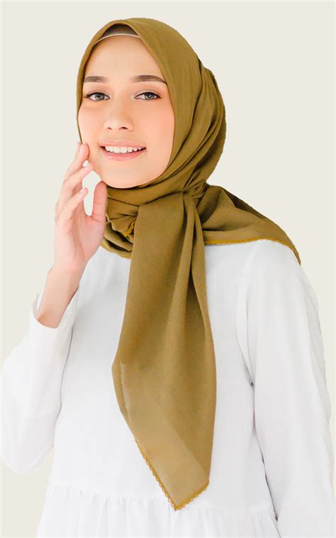 Baju Warna Gold Cocok Dengan Jilbab Warna Apa Intip Padu Padan Warna