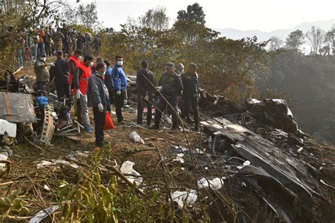 Tragedia aérea todas las fotos del avión que se estrelló en Nepal