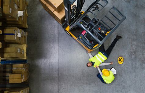 Many Accidents In The Warehouse Impact Absorption Equipments Vilnow