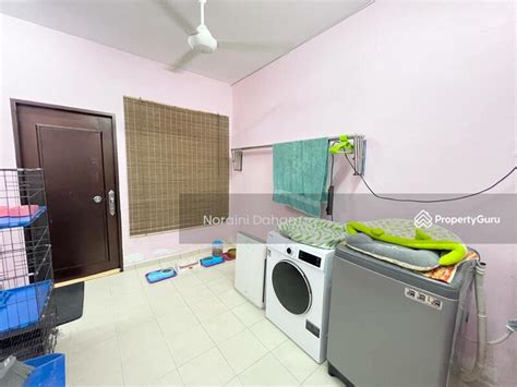 DOUBLE STOREY TERRACE TAMAN PUNCAK SAUJANA SEKSYEN 3 KAJANG FACING OPEN