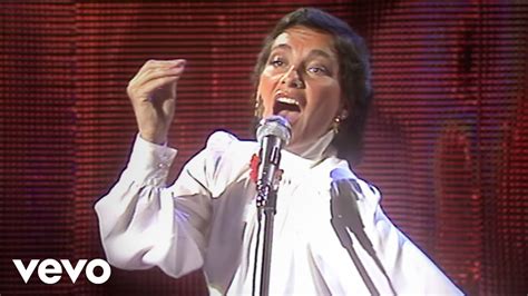 Ricchi E Poveri Sarà perché ti amo Musikladen 04 06 1981 YouTube
