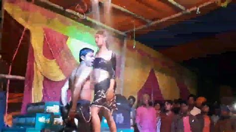 Tip Tip Barsa Paani Akshay Kumar Raveena Tandon Mohra Alka