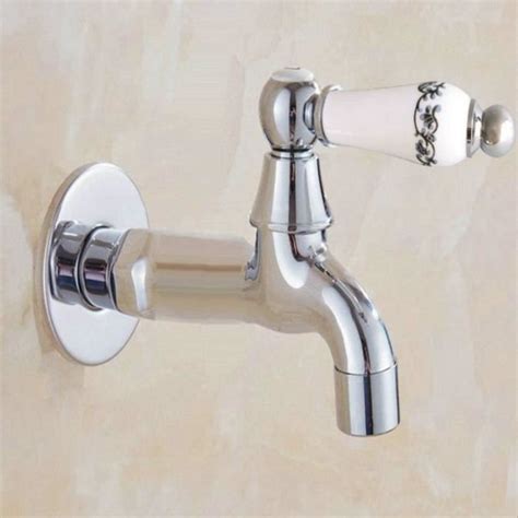 Robinet De Robinet D Eau De Machine À Laver De Jardin Fixé Au Mur De
