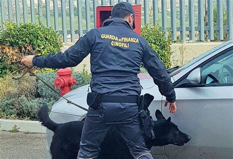 Nei Bagagliaio Trasportava Due Sacchi Di Droga Arrestato 40enne