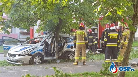 Świętochłowice Poważny wypadek z udziałem radiowozu Są ranni