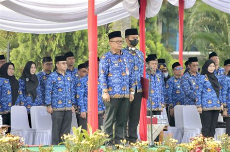 Pj Wali Kota Bekasi R Gani Muhammad Pimpin Upacara HUT Korpri Beri