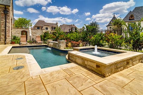 Formal Pool Designs Plano Dallas Highland Park Piscine Dallas