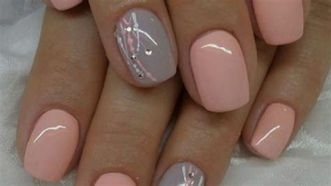 Nail Art 5 diseños de uñas en rosa y gris que vas a querer probar El