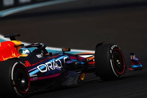 Cómo Red Bull mejora el RB19 para asegurar los campeonatos