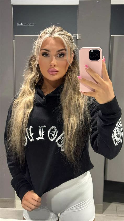 Tiffany Stratton Nudes Wrestlefap Nude Pics Org