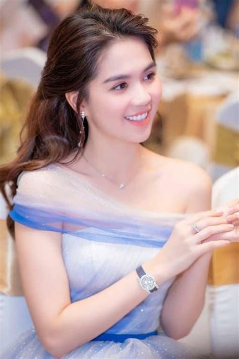 500 Hình người mẫu Ngọc Trinh gợi cảm và quyến rũ