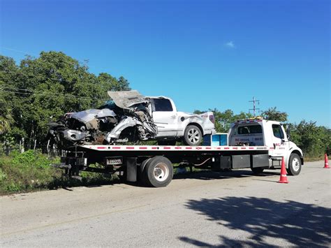 Aparatosa Volcadura Deja Dos Lesionados Quintana Roo Hoy