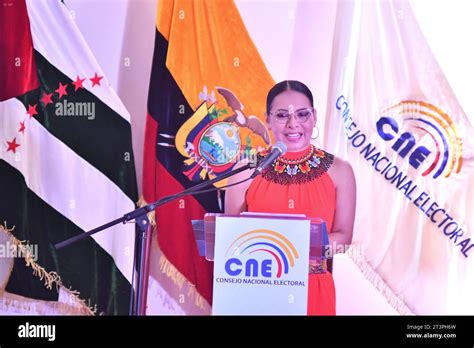 Portoviejo Cne Entrega Credenciales Asambleistas Manabi Portoviejo