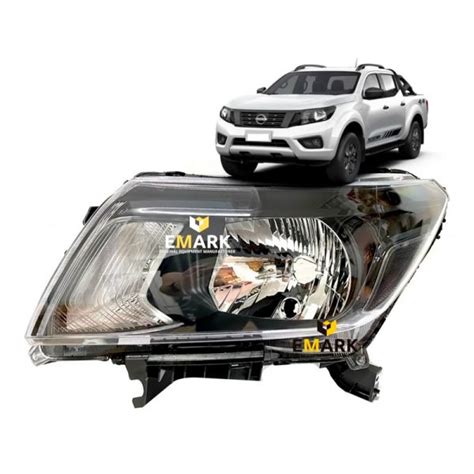 Foco Óptico Izquierdo Fondo Negro Nissan Np300 2015 Al 2021 Emark